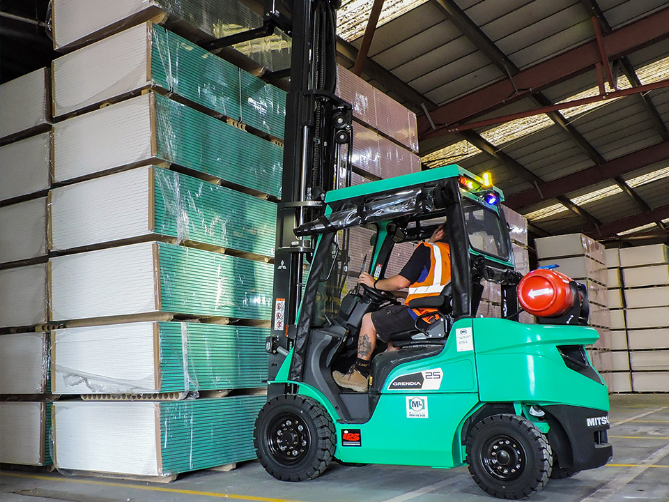 EPD Case Study UK - Mitsubishi Forklift Trucks